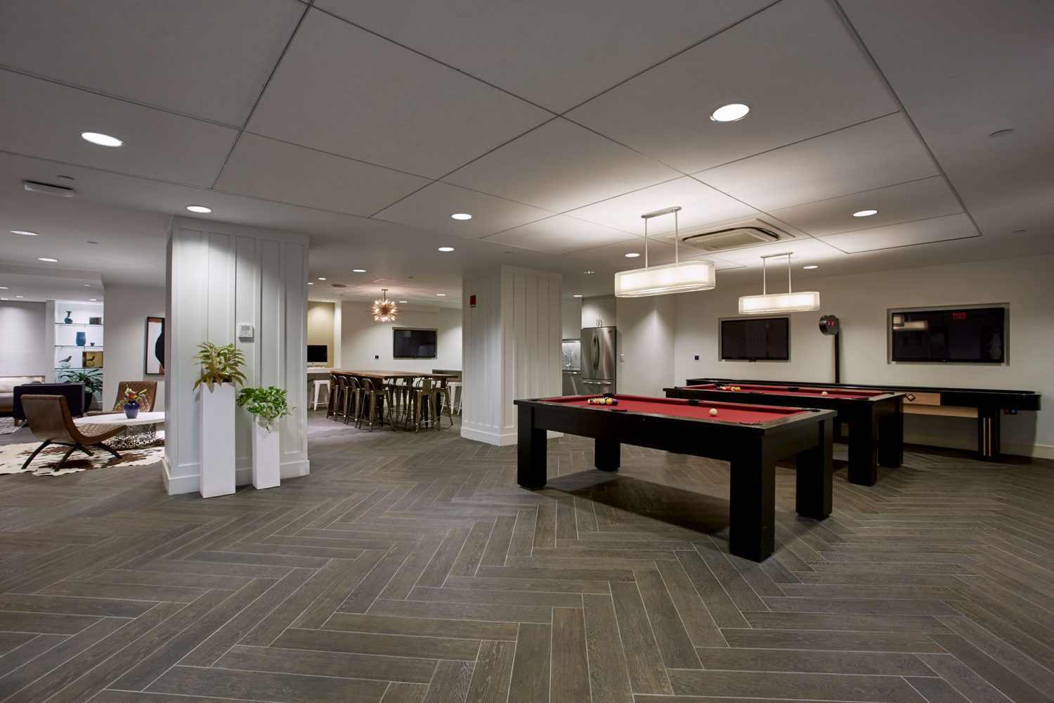 Rittenhouse Square Apartments - ICON - Center City Apartments