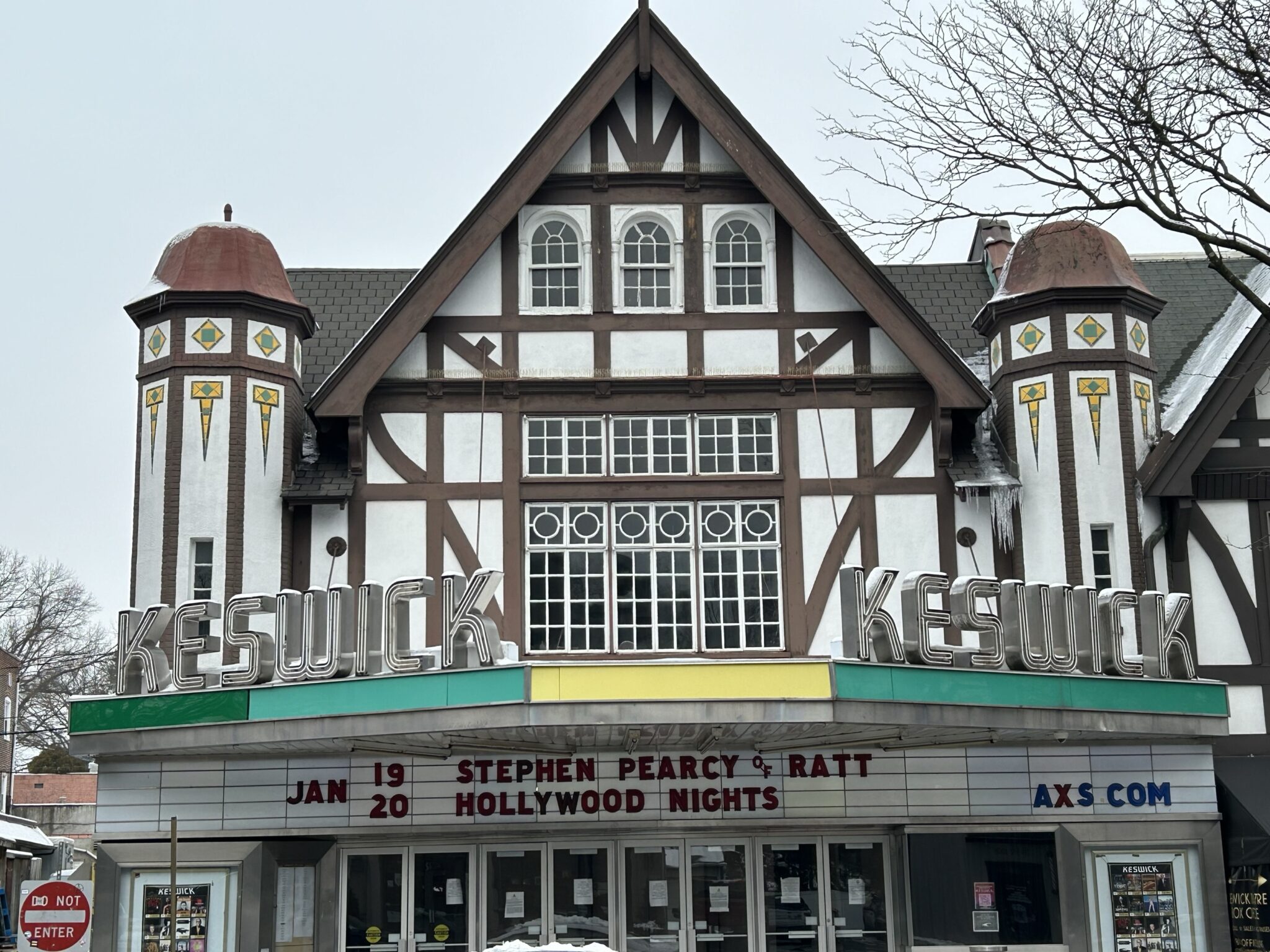 Visiting Keswick Village Near Rosemore Gardens Apartments - Scully Company